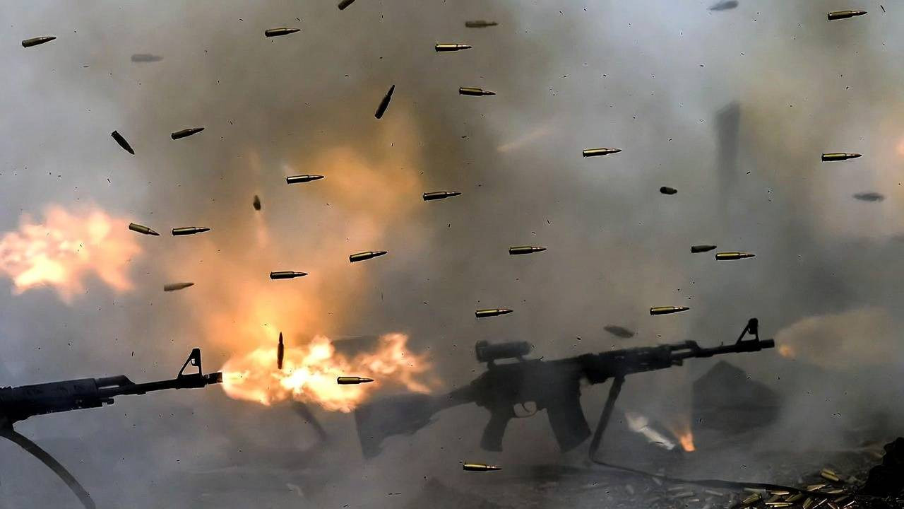 टूटा मनोबल, बिना लक्ष्य फायरिंग और माइंस उखाड़ते सैनिकों ने...